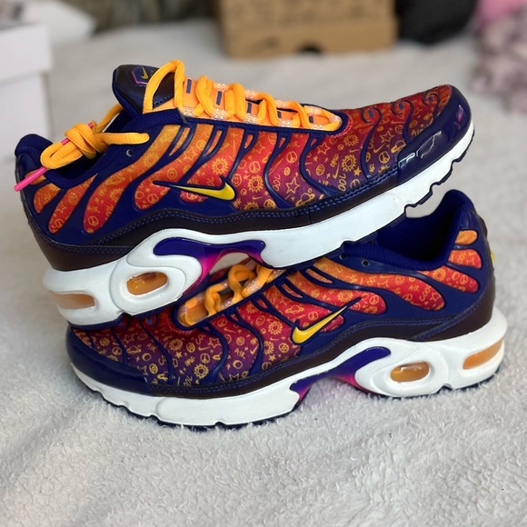 Nike | Shoes | Nike Air Max Plus Tn Trainers In Vibrant Orange And ...